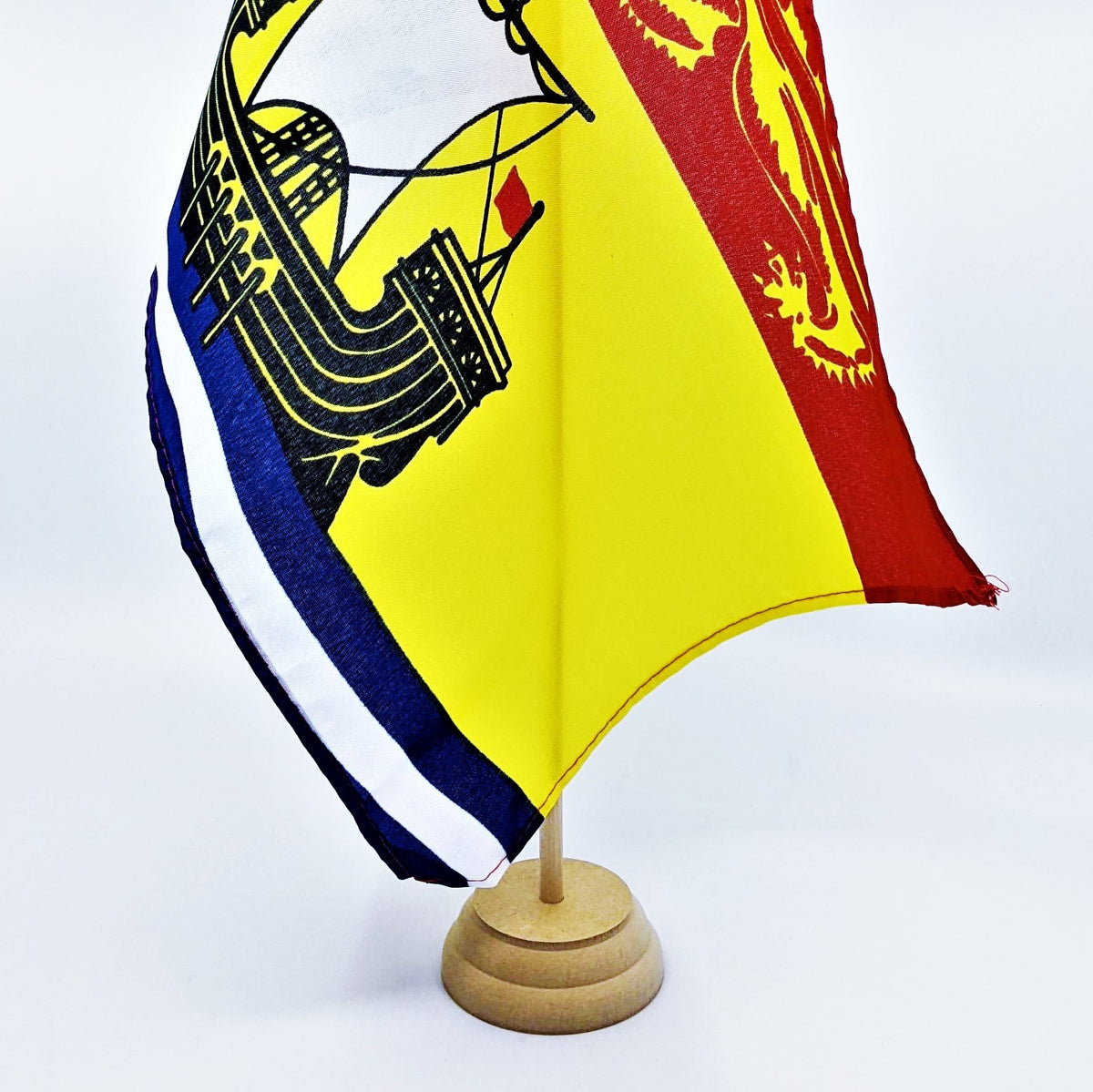 Wooden Flag Stand – NBM Boutique MNB